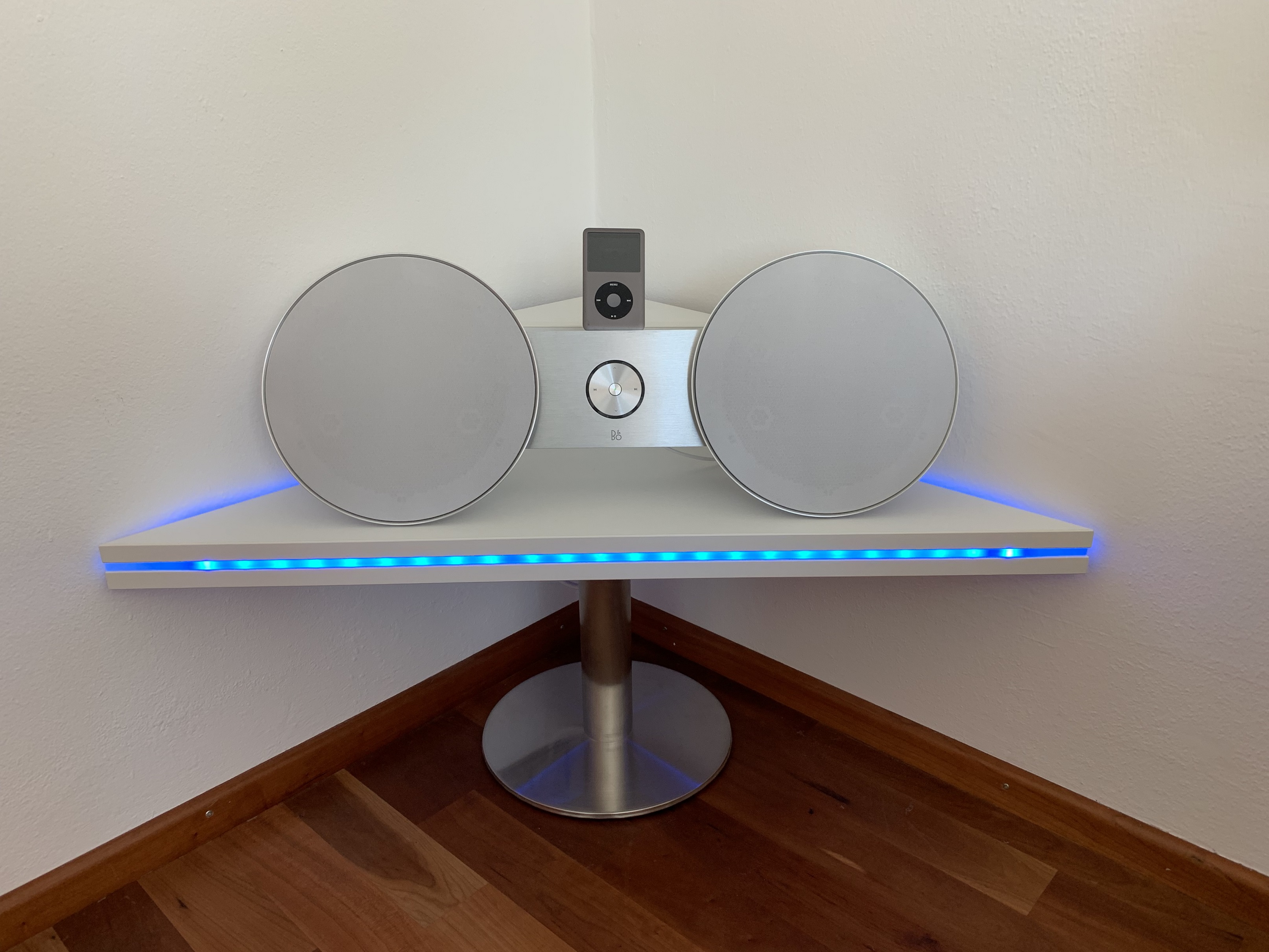 Hi-Fi Möbel - Schreinerei Heberle