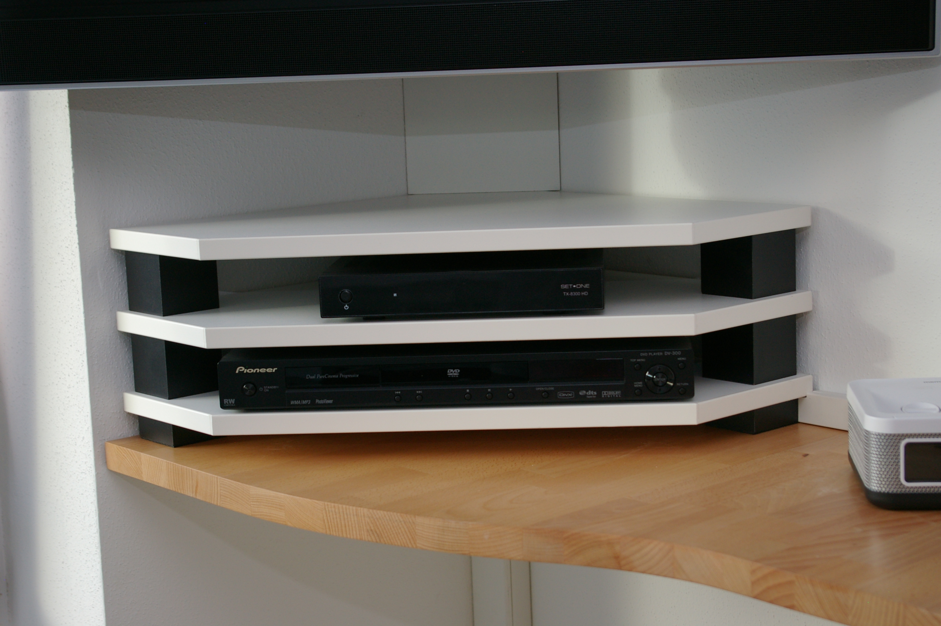 Hi-Fi Möbel - Schreinerei Heberle